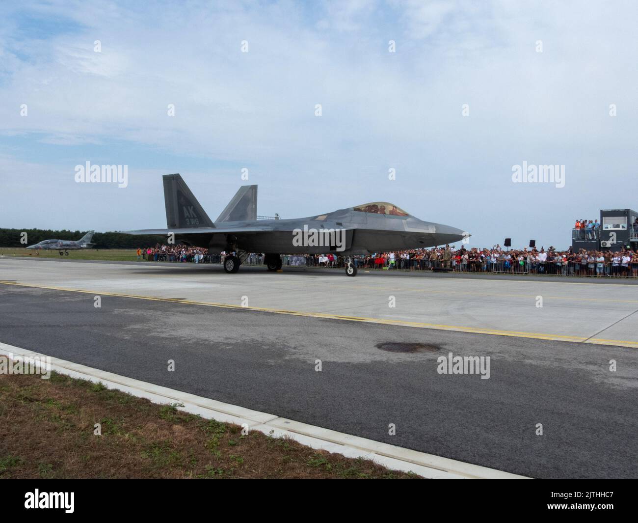 U.S. Air Force F-22 Raptors from the 90th Expeditionary Fighter ...
