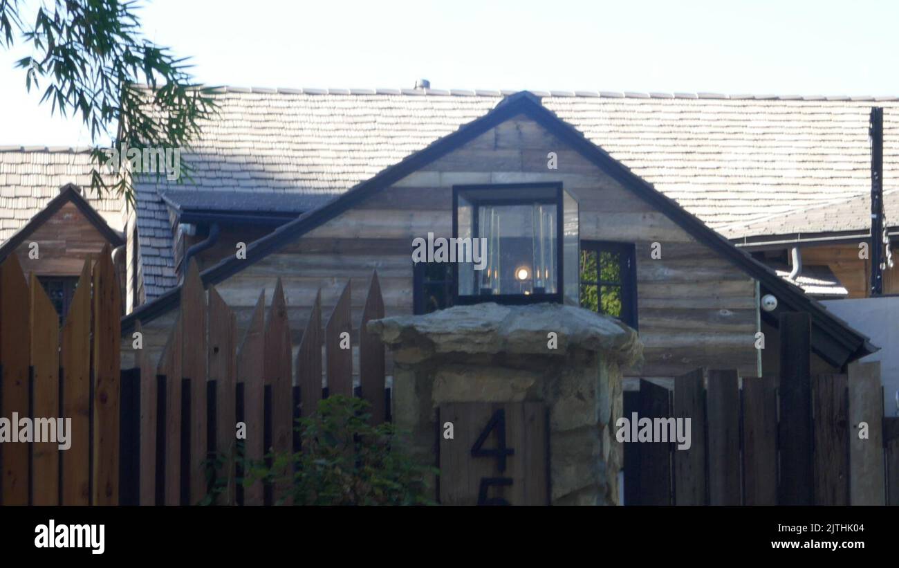 Encino California, USA 27th August 2022 Singer Machine Gun Kelly's home ...