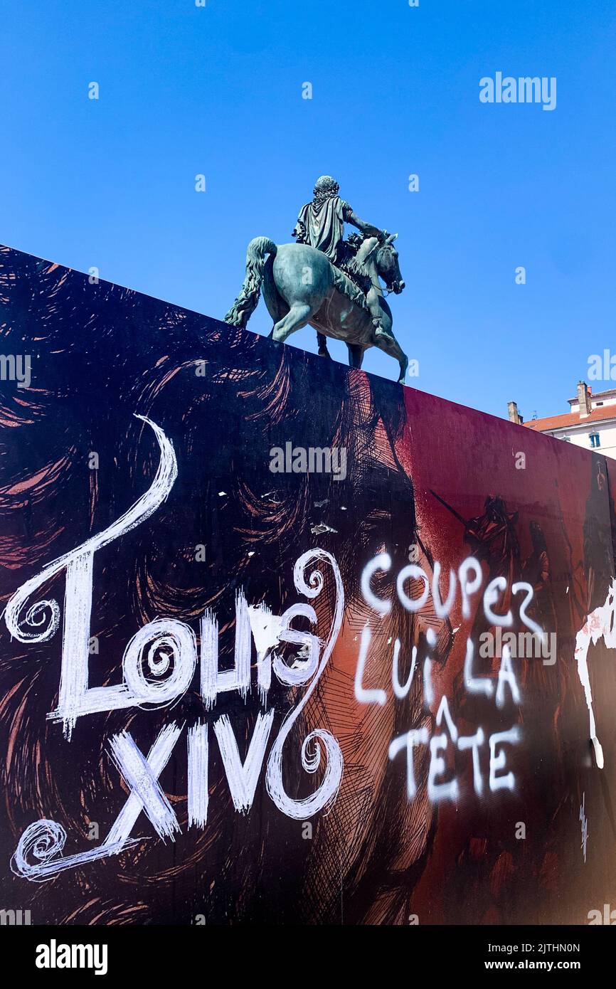 Ongoing restauration works of King Louis XIV statue, Lyon, France Stock ...