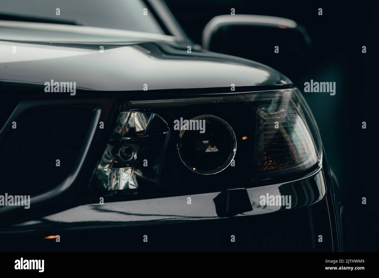 The front view of an SUV car Stock Photo - Alamy