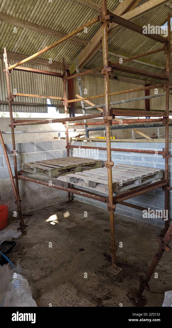 Supporting scaffold hi-res stock photography and images - Alamy