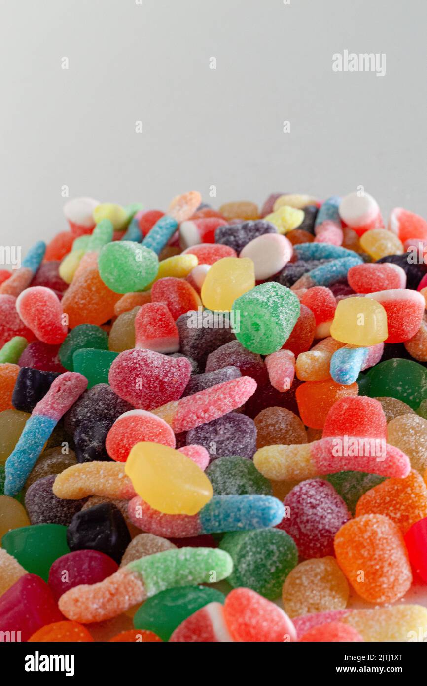 Colourful sweets hi-res stock photography and images - Alamy