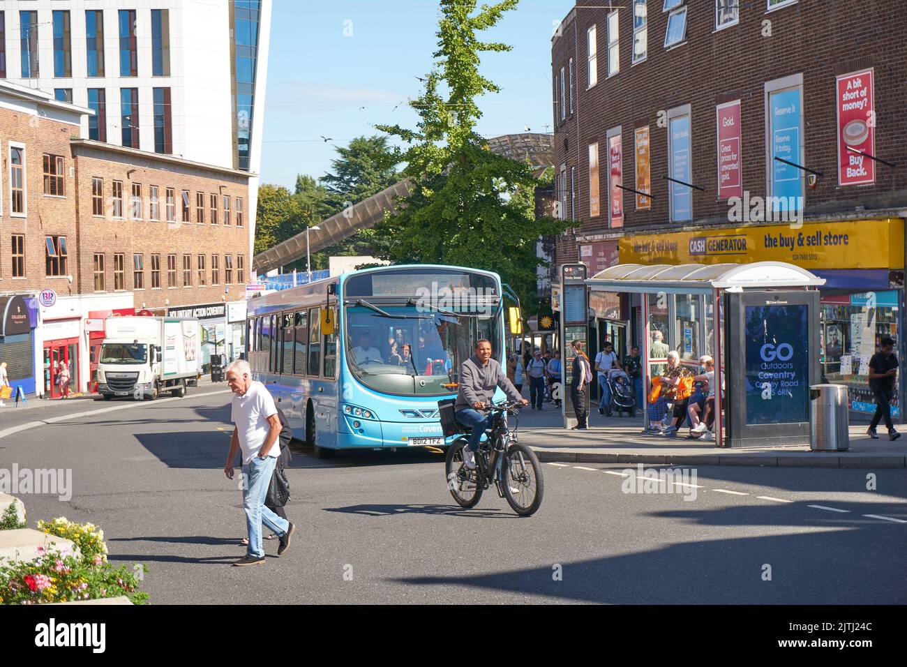 Coventry bus hi-res stock photography and images - Alamy