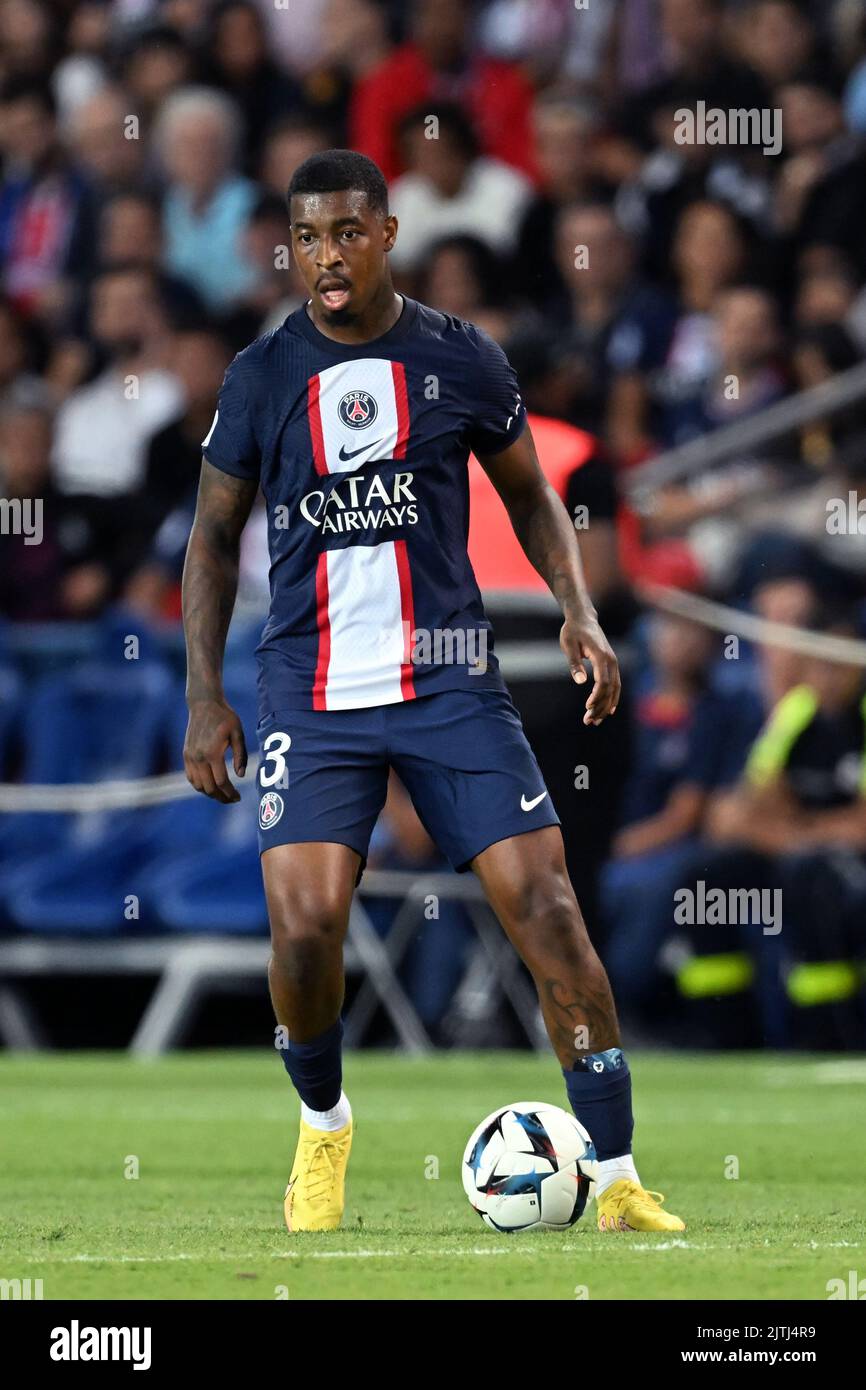 PARIS - Presnel Kimpembe of Paris Saint-Germain during the French Ligue ...