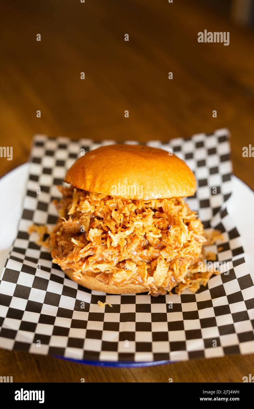 Chicken burger recipe hi-res stock photography and images - Alamy