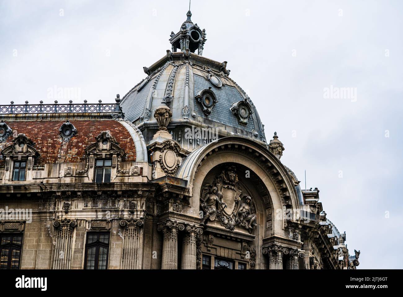 Historic building architecture in Bucharest, Romania, 2022 Stock Photo - Alamy
