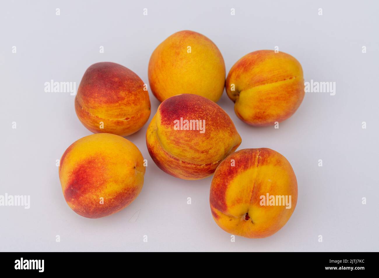 Peach fruit hi-res stock photography and images - Alamy