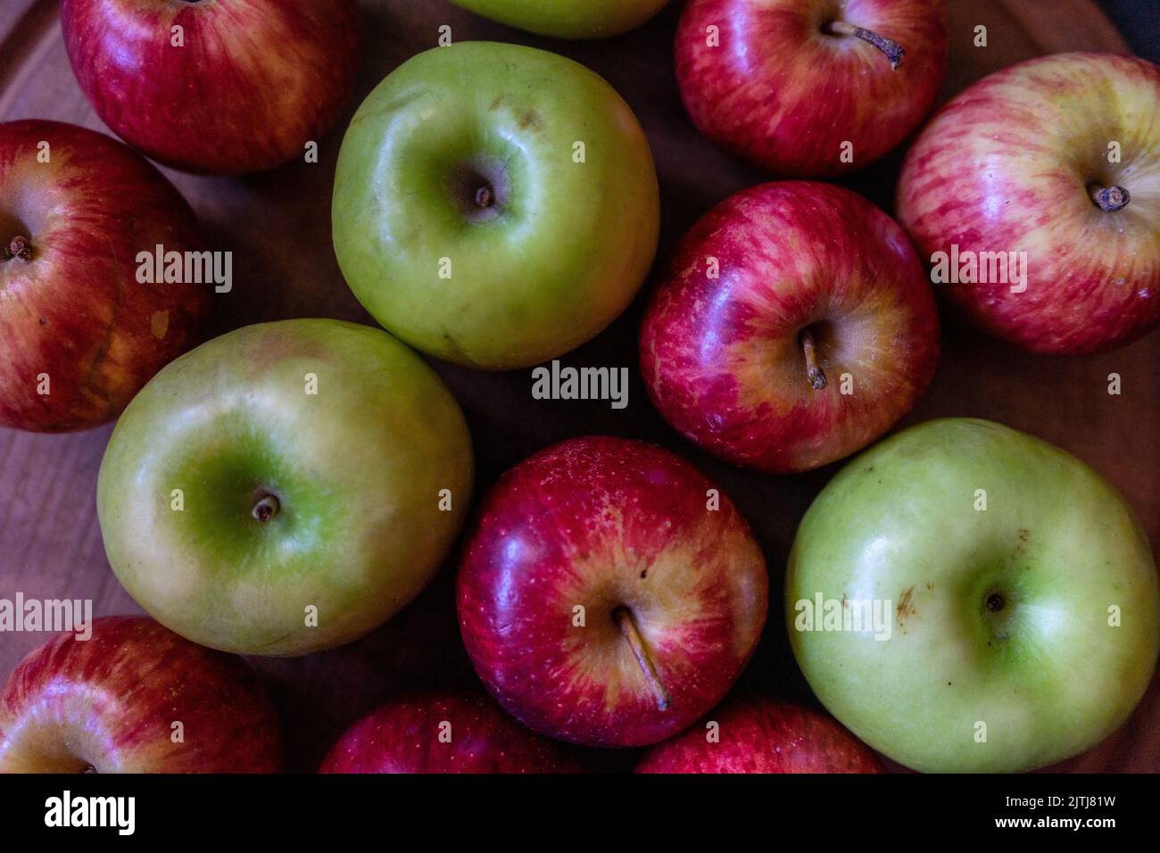 portraits of apples. concept of stacked fruits Stock Photo - Alamy