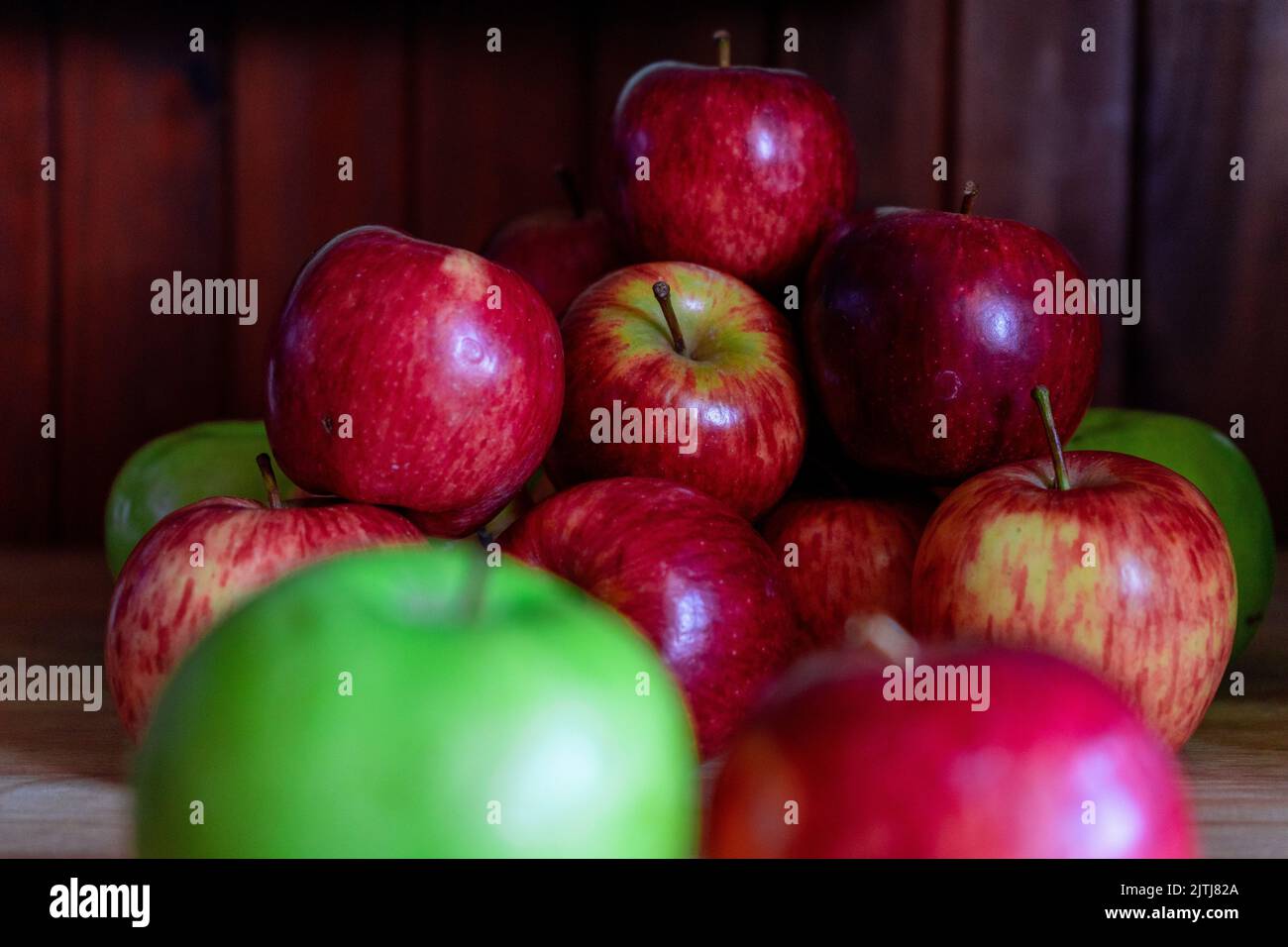 portraits of apples. concept of stacked fruits Stock Photo - Alamy