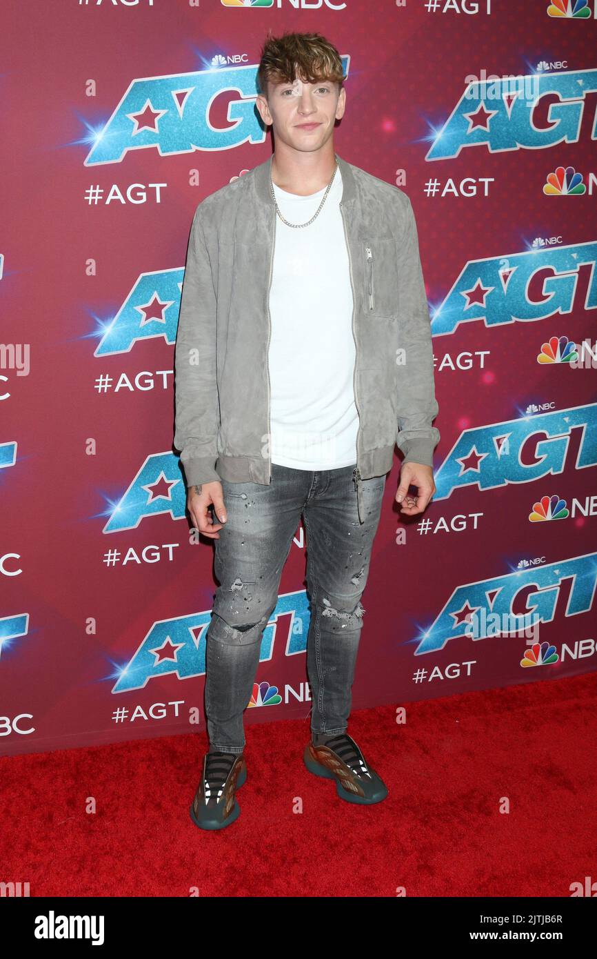 LOS ANGELES - AUG 30: Lee Collinson at the America's Got Talent Season ...