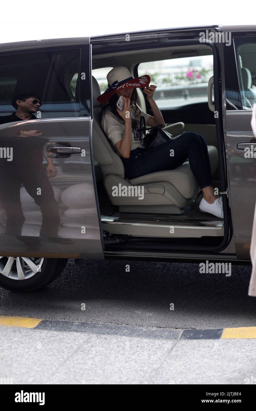 Taiwanese actress Lin Chi-ling arrives at the Shanghai Hongqiao ...