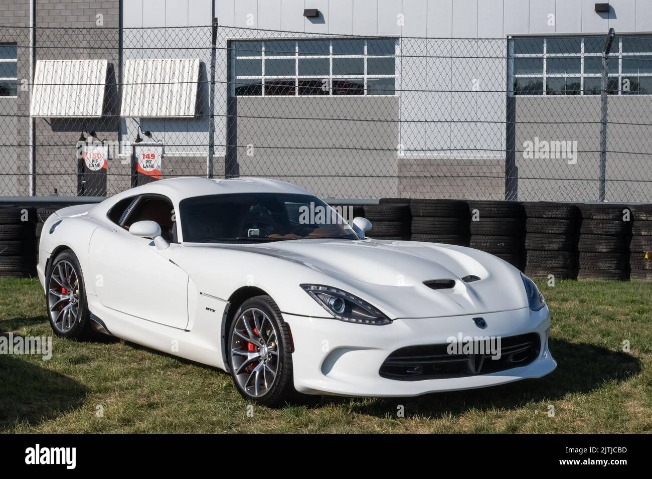 White 2022 Dodge Viper Gts