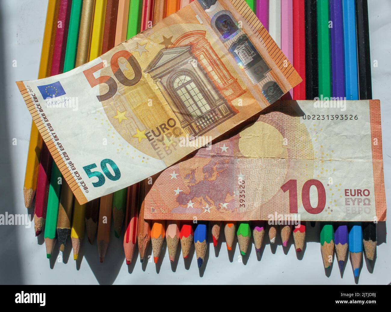 Euro banknote back hi-res stock photography and images - Alamy