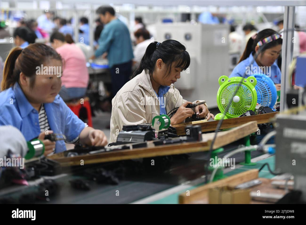 Speaker production hi-res stock photography and images - Alamy