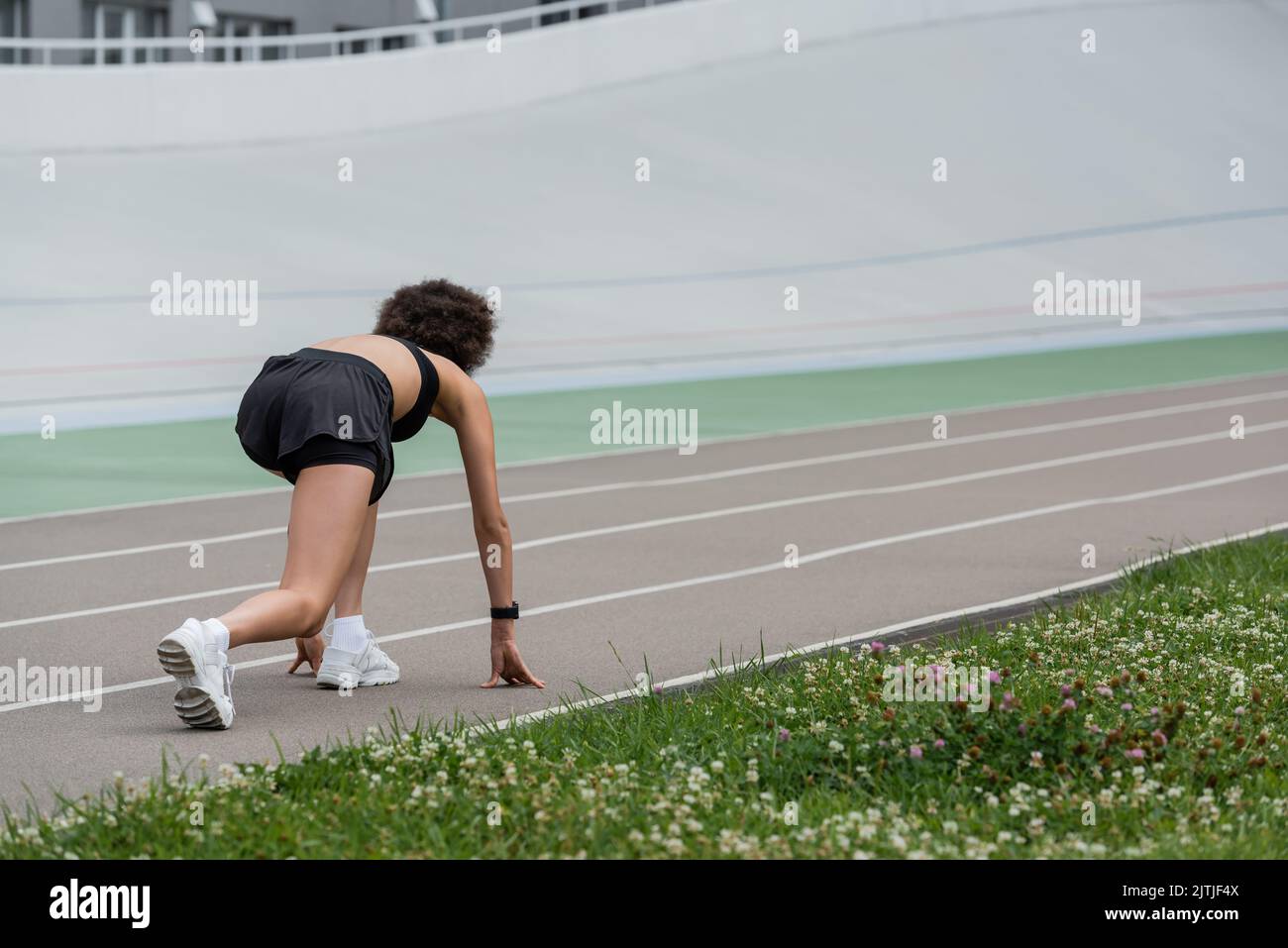 African american black track runner hi-res stock photography and images ...