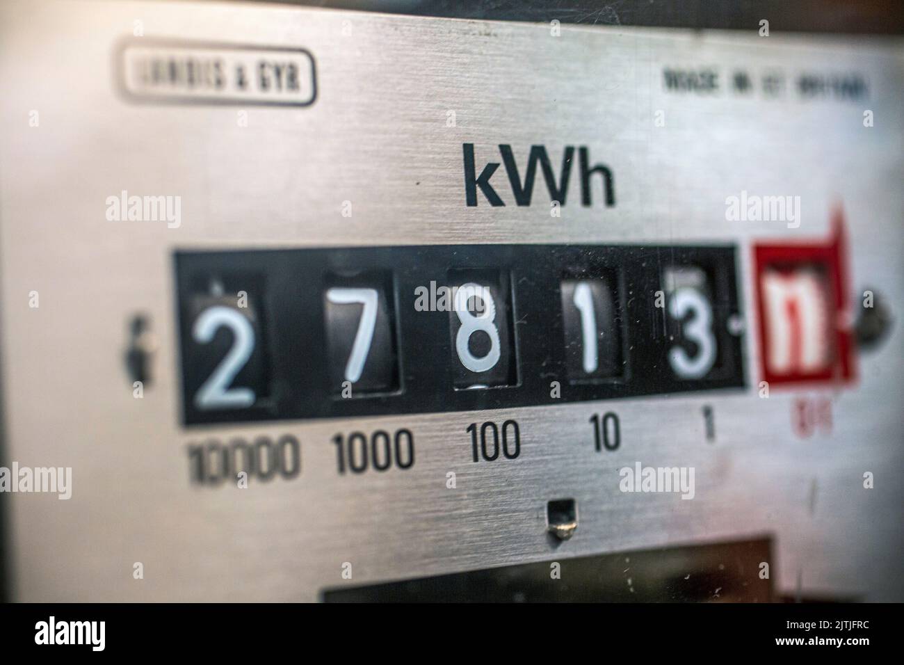 Electricity meter reading hi-res stock photography and images - Alamy