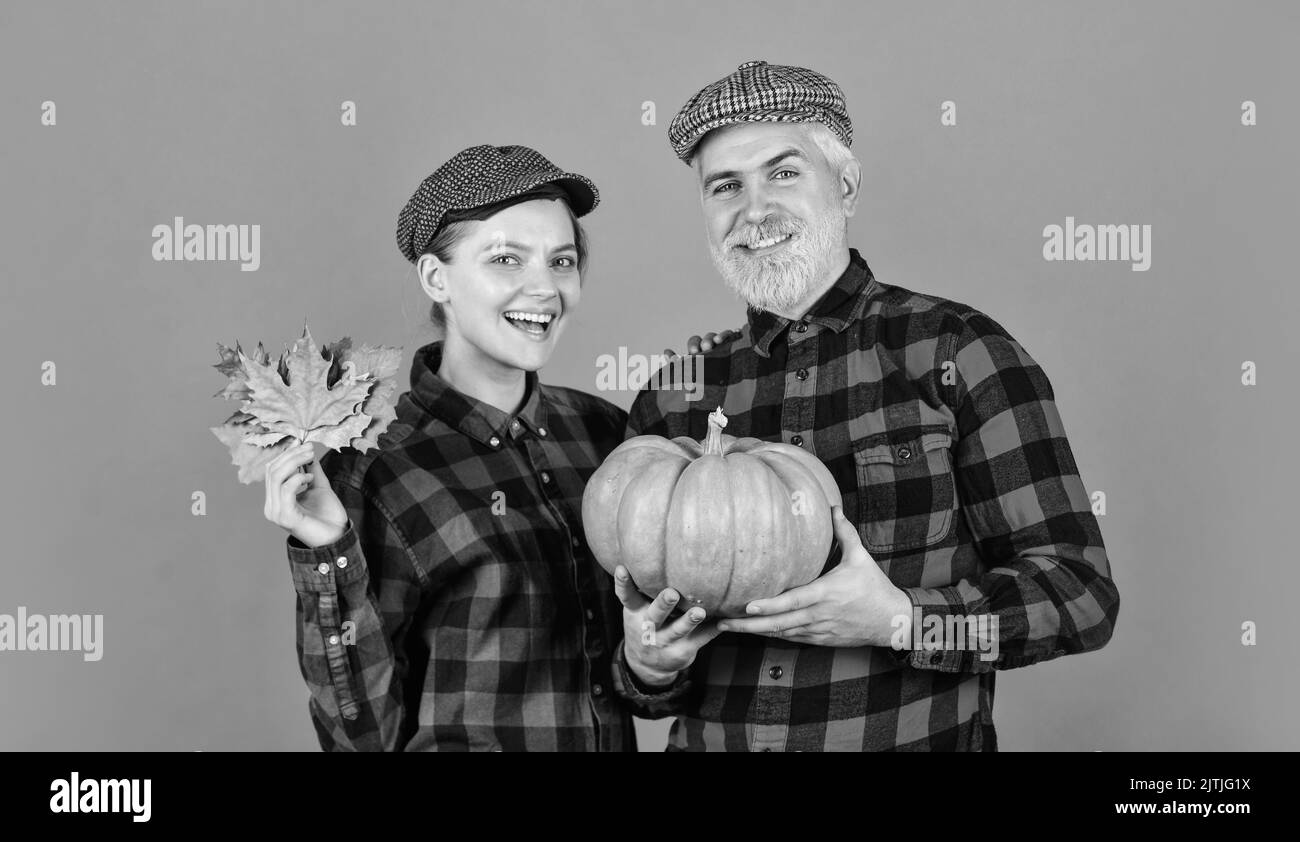 Thanksgiving Day with pumpkin. Vintage family couple. food and harvest ...