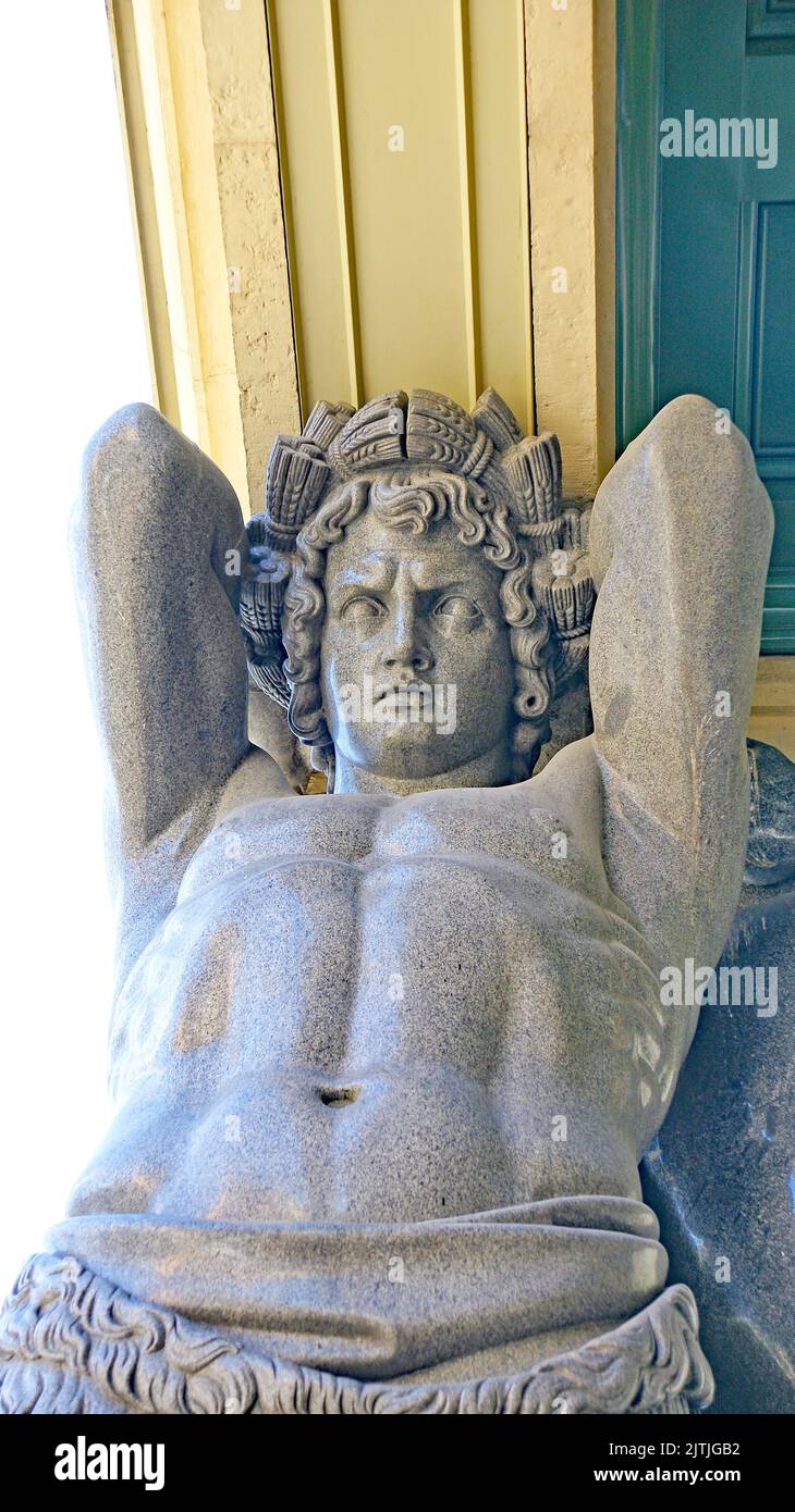 Atlantean statues hi-res stock photography and images - Alamy