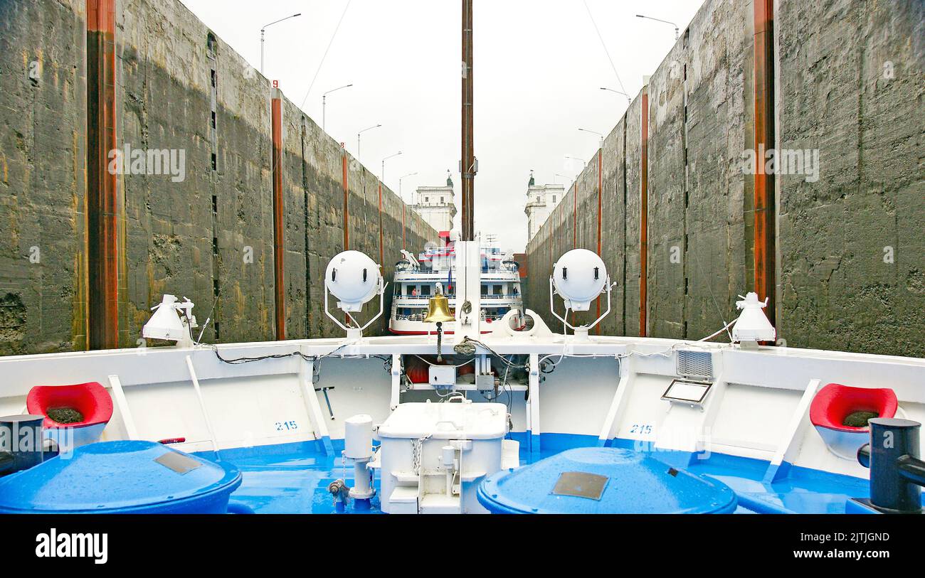 Navigable river neva hi-res stock photography and images - Alamy