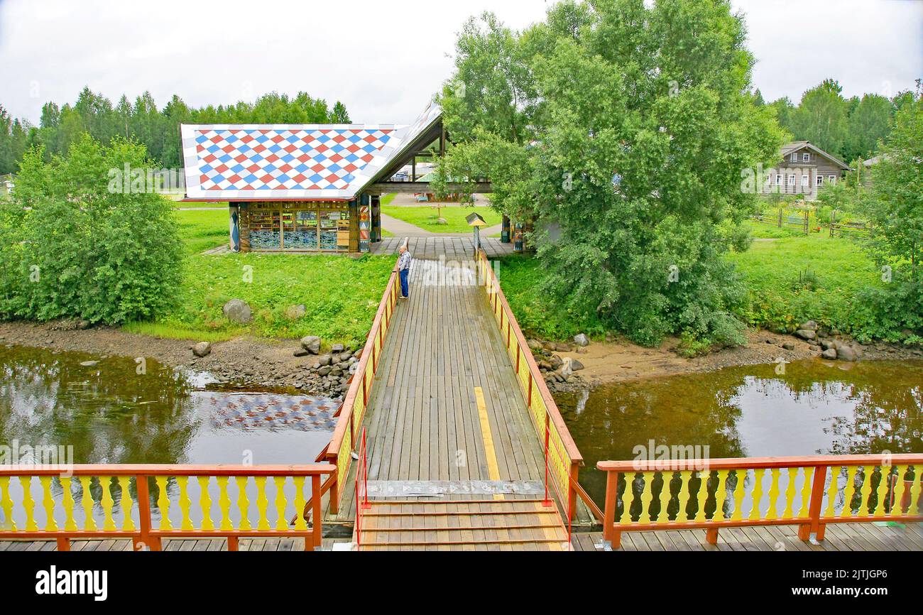 Typical Russian architecture in Mandrogi in the Russian Federation ...