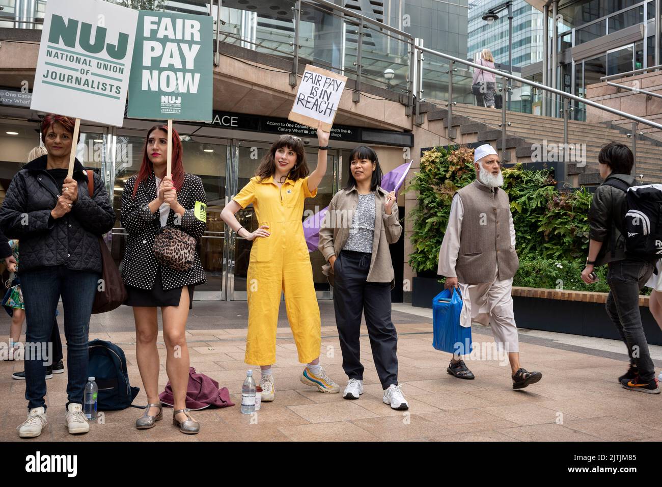 Reach plc hi-res stock photography and images - Alamy