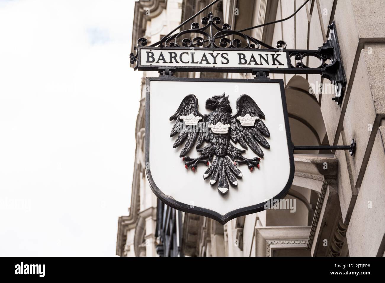 Barclays Bank signage, Fleet Street, Temple, London, EC4, England, UK ...