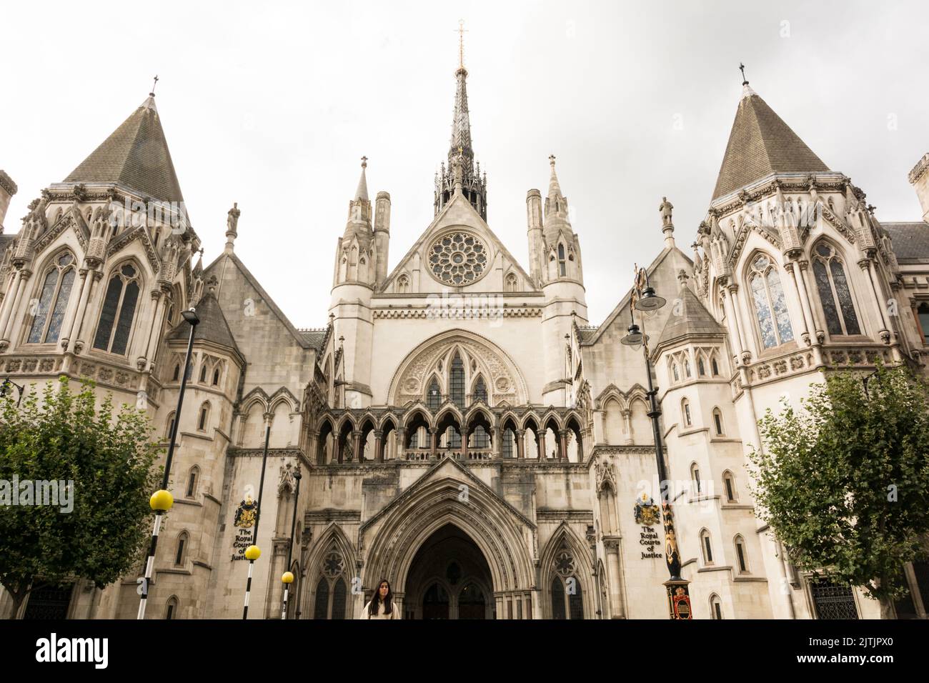 Entrance to the Royal Courts of Justice, Fleet Street, London, England ...