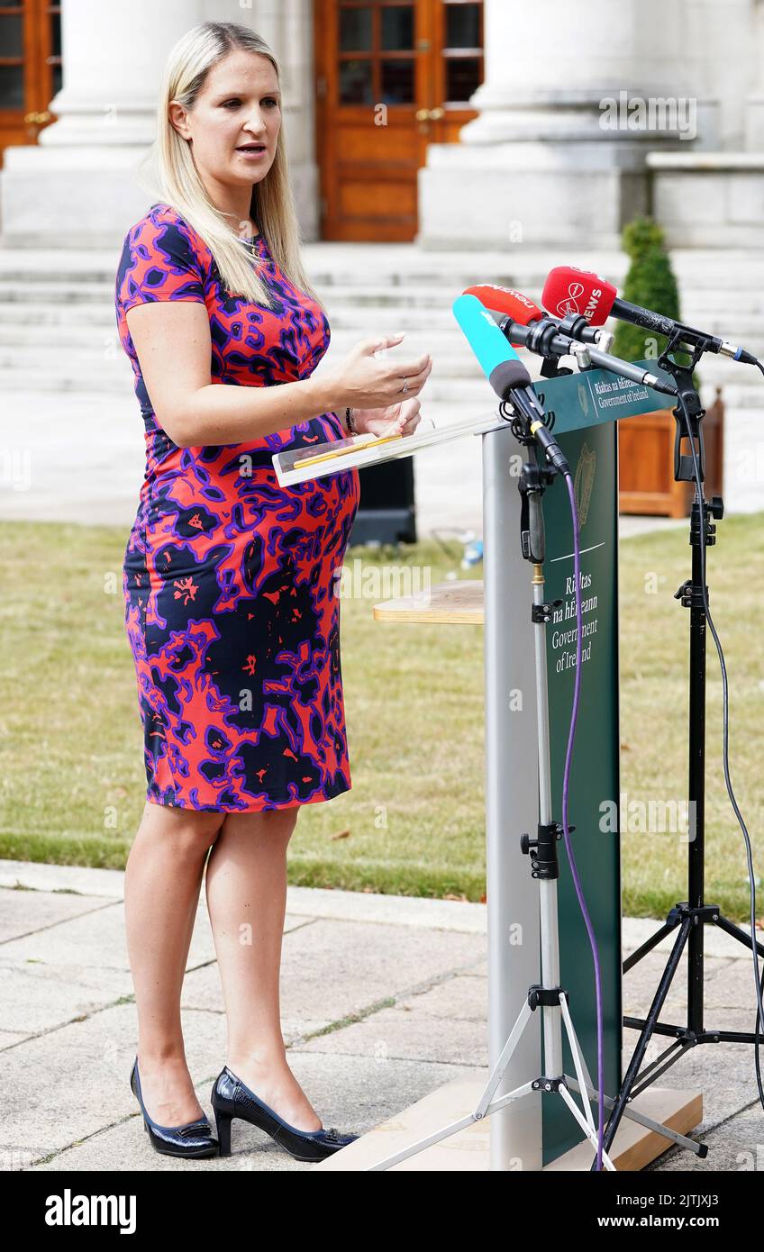 Helen mcentee government buildings hi-res stock photography and images ...