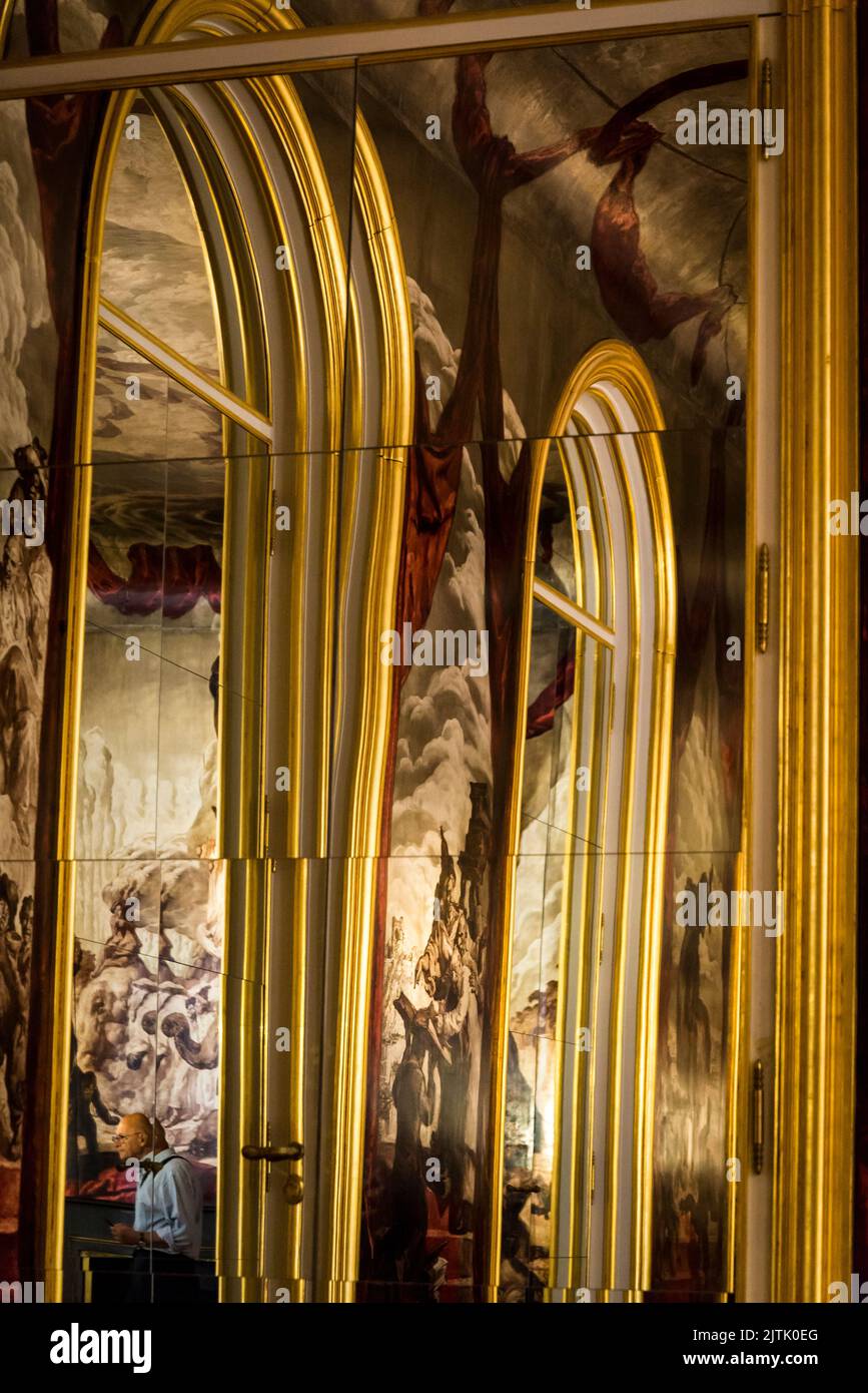 The ballroom of the Hotel Wendel, Carnavalet Museum, a museum dedicated ...