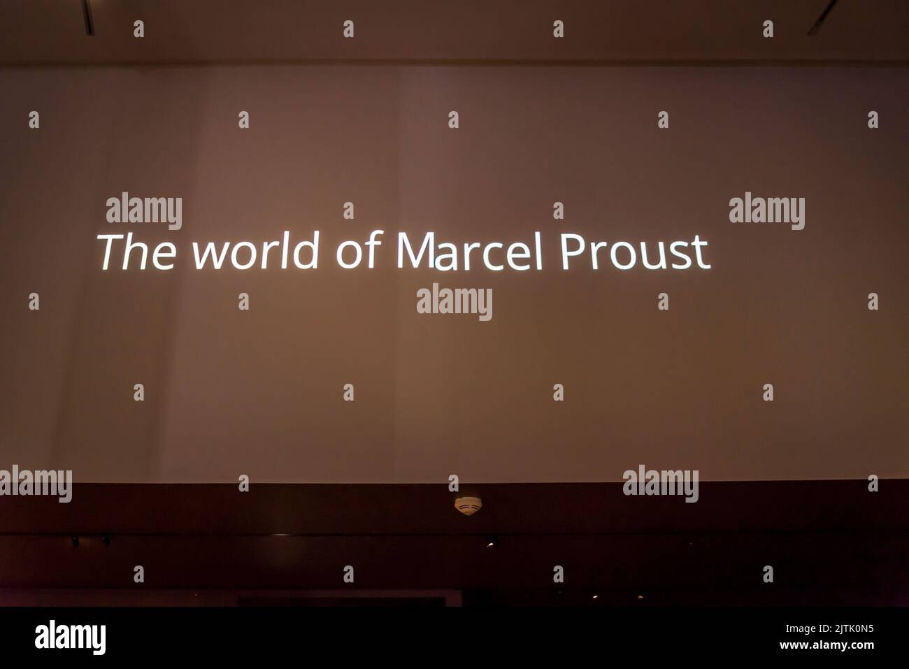 The room of Marcel Proust, with his original furniture, Carnavalet ...