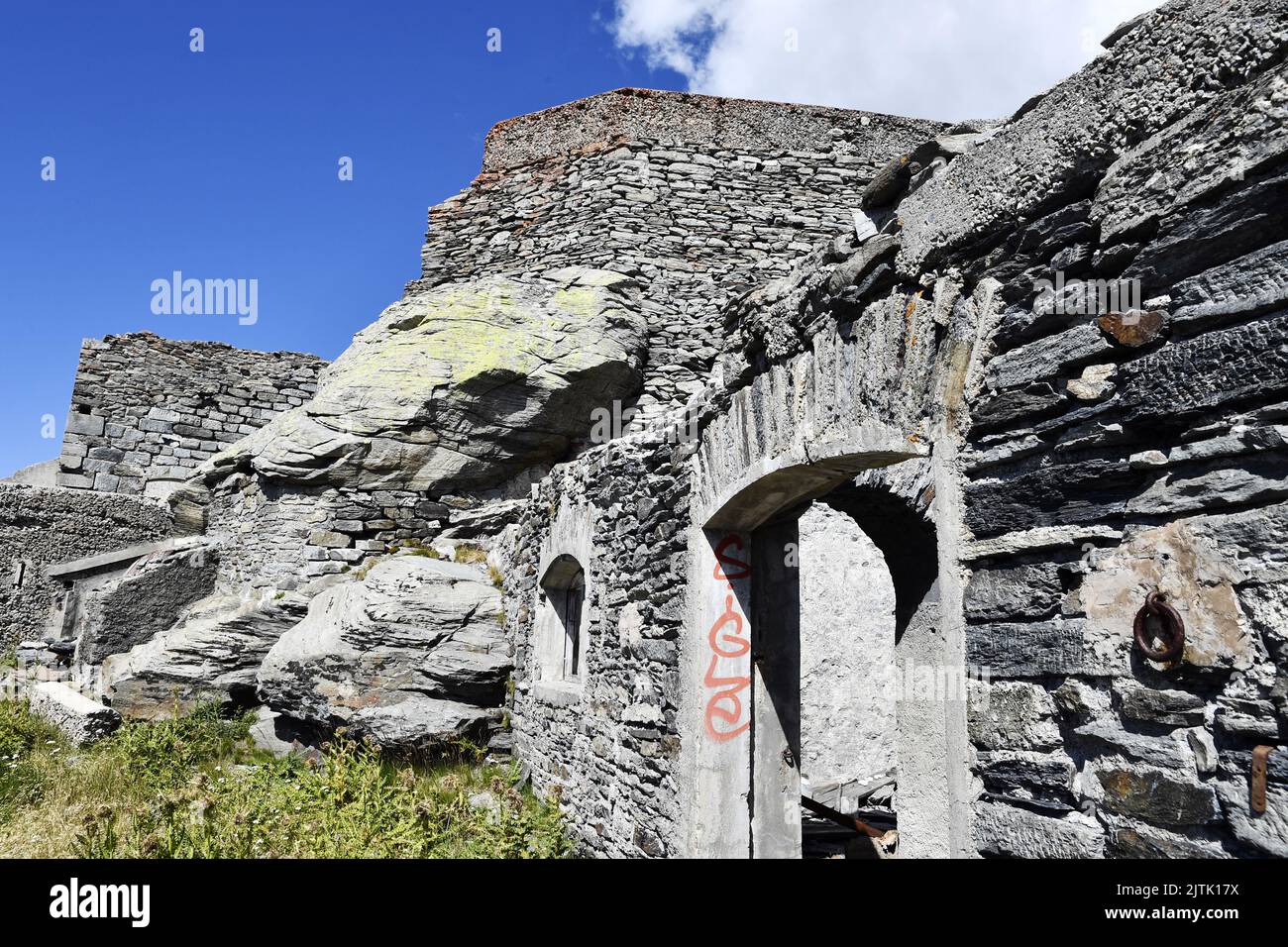 Fort de la Redoute Ruinée - La Rosière - French Alps - Savoie - France ...