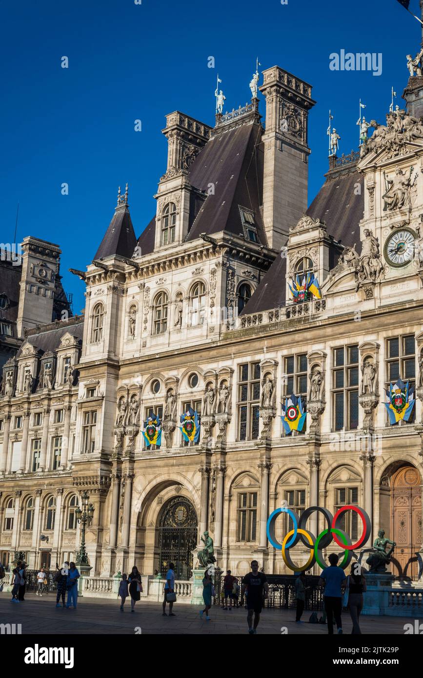 Olympic Games rings on the Hôtel de Ville, the grand city hall in ...