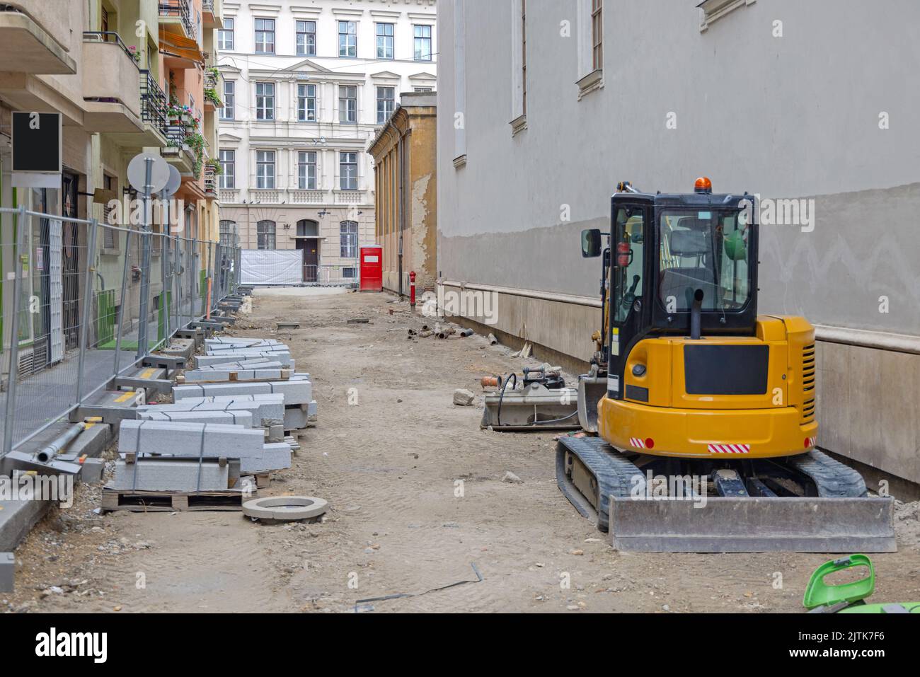 Small Street Pavement Construction Site in City Centre Stock Photo - Alamy