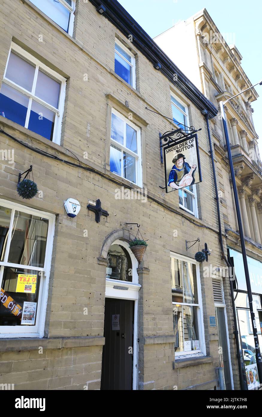 The traditional Shoulder of Mutton pub on Kirkgate in Bradford, a ...