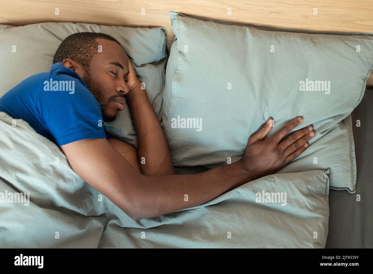 Man bed pillow sleep hi-res stock photography and images - Alamy