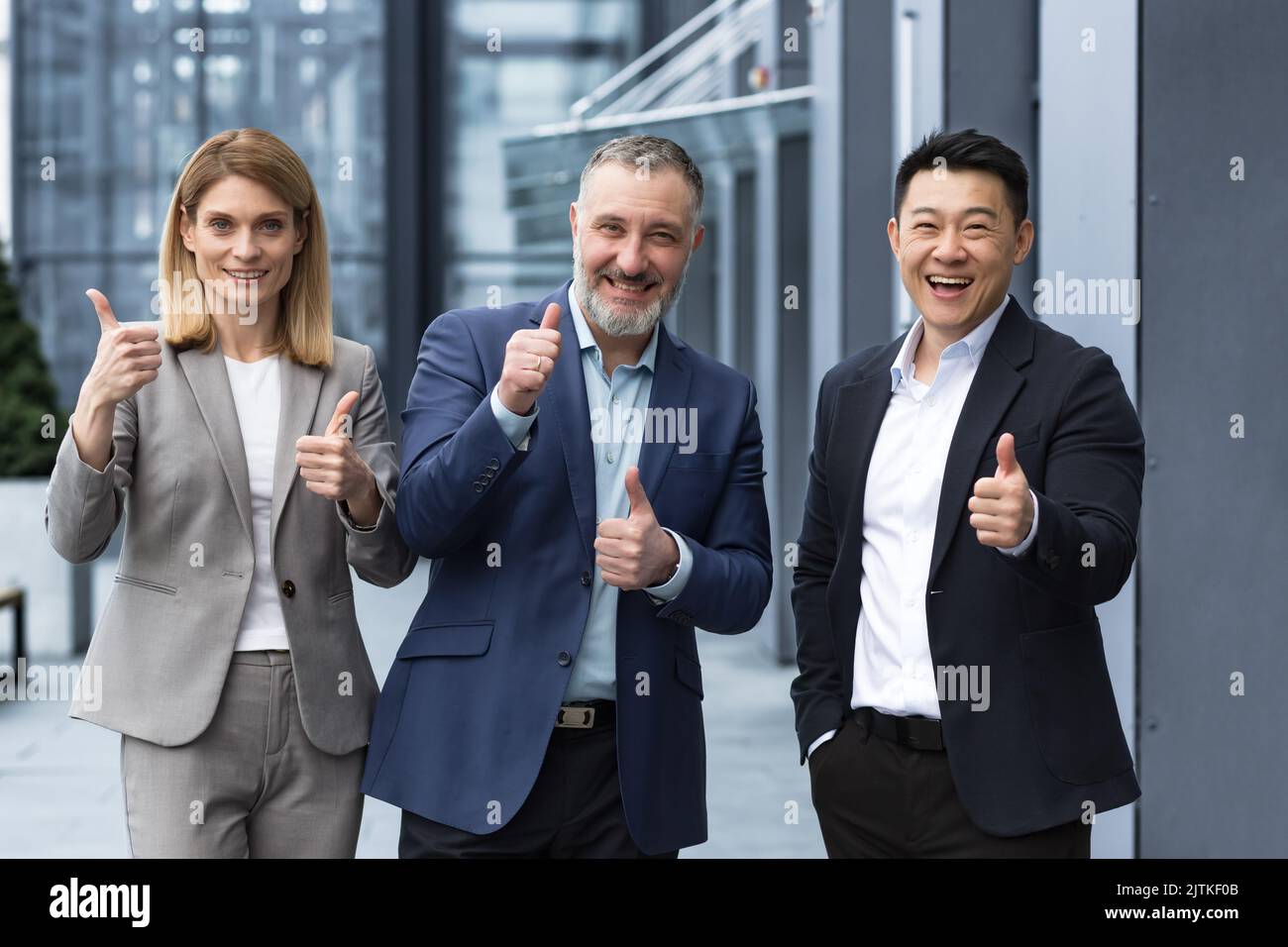 Cheerful dream team, senior and experienced IT professionals in ...