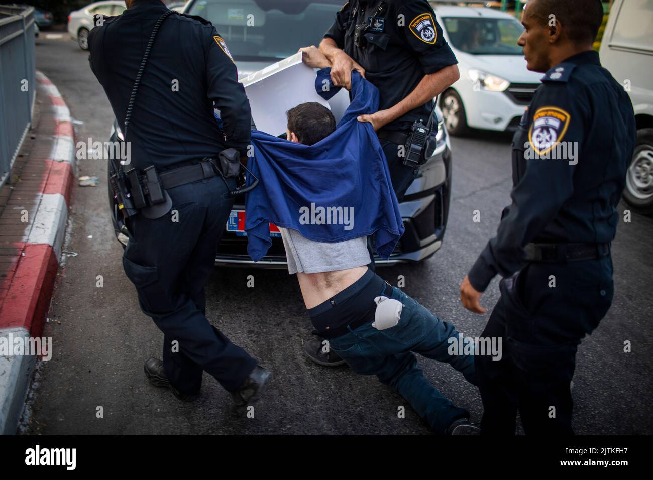 31 August 2022, Israel, Be'er Ya'akov: Police arrest an Israeli left ...