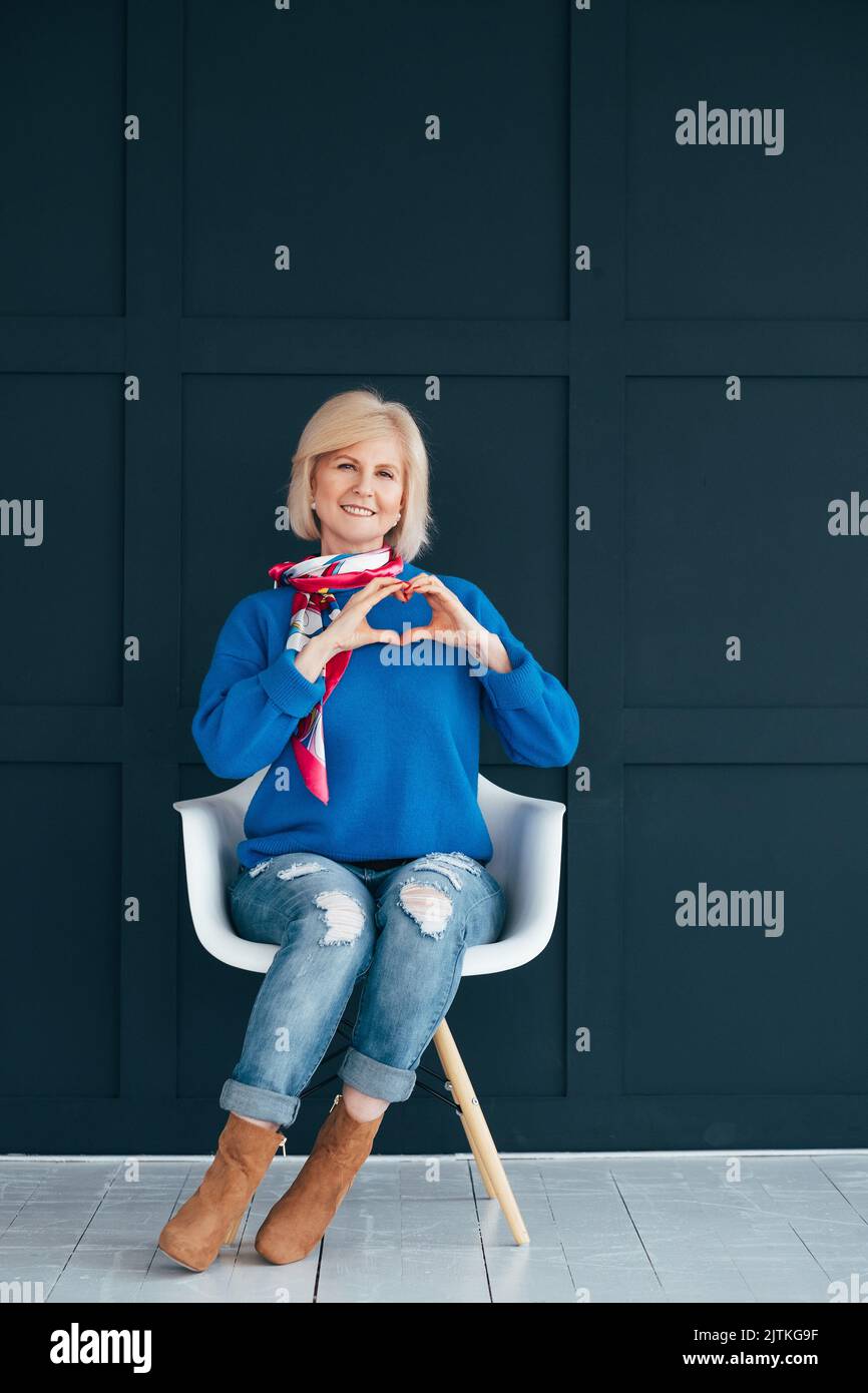 Hand stylish hi-res stock photography and images - Alamy