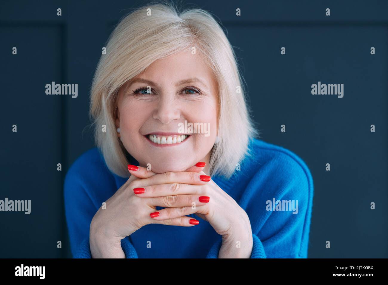 Happiness facial expression hi-res stock photography and images - Alamy