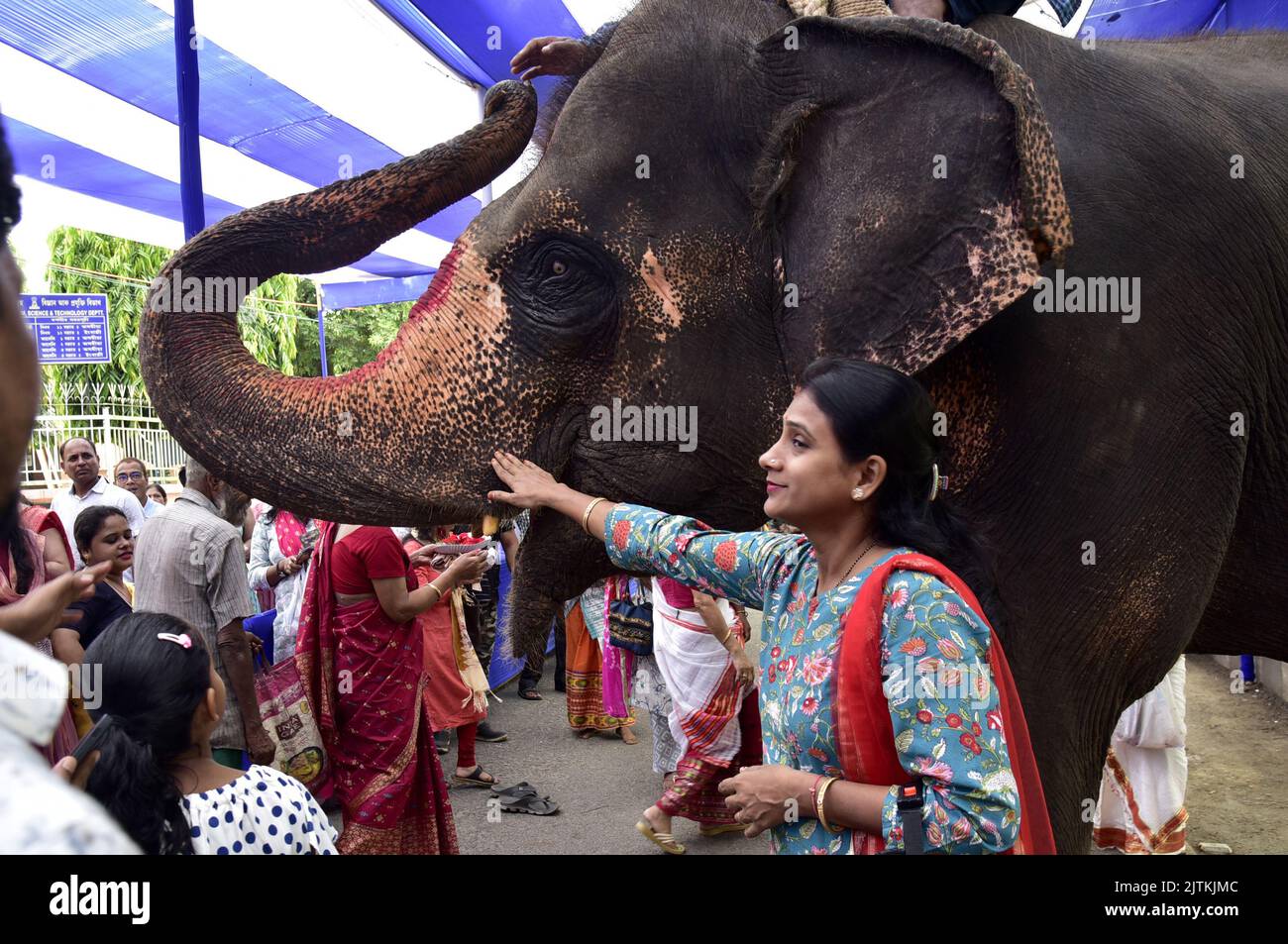 Guwahati, Guwahati, India. 31st Aug, 2022. Indian Hindu devotees ...