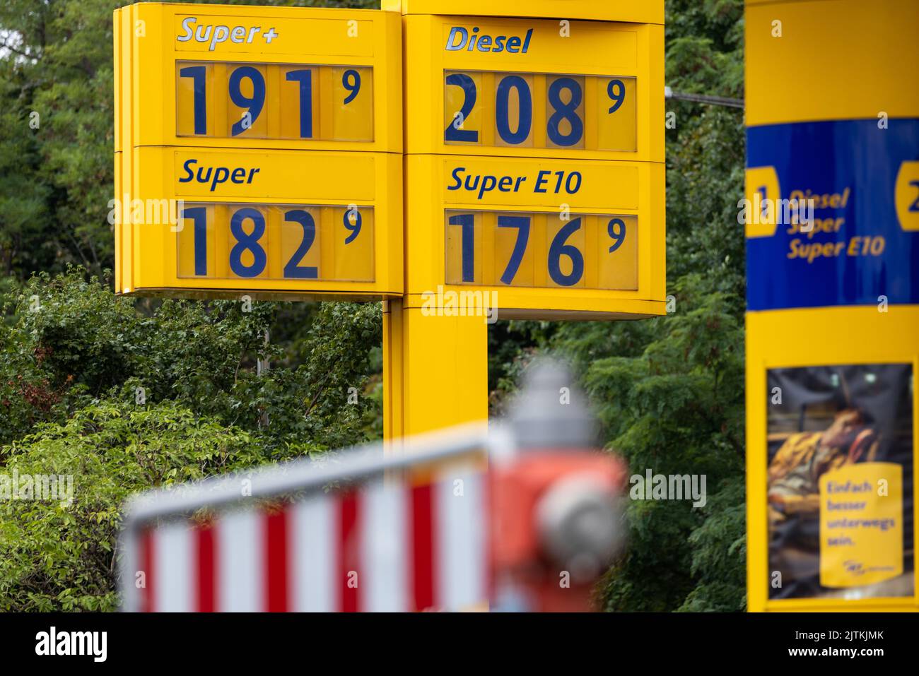 Nuremberg, Germany. 31st Aug, 2022. The prices of the fuels diesel ...