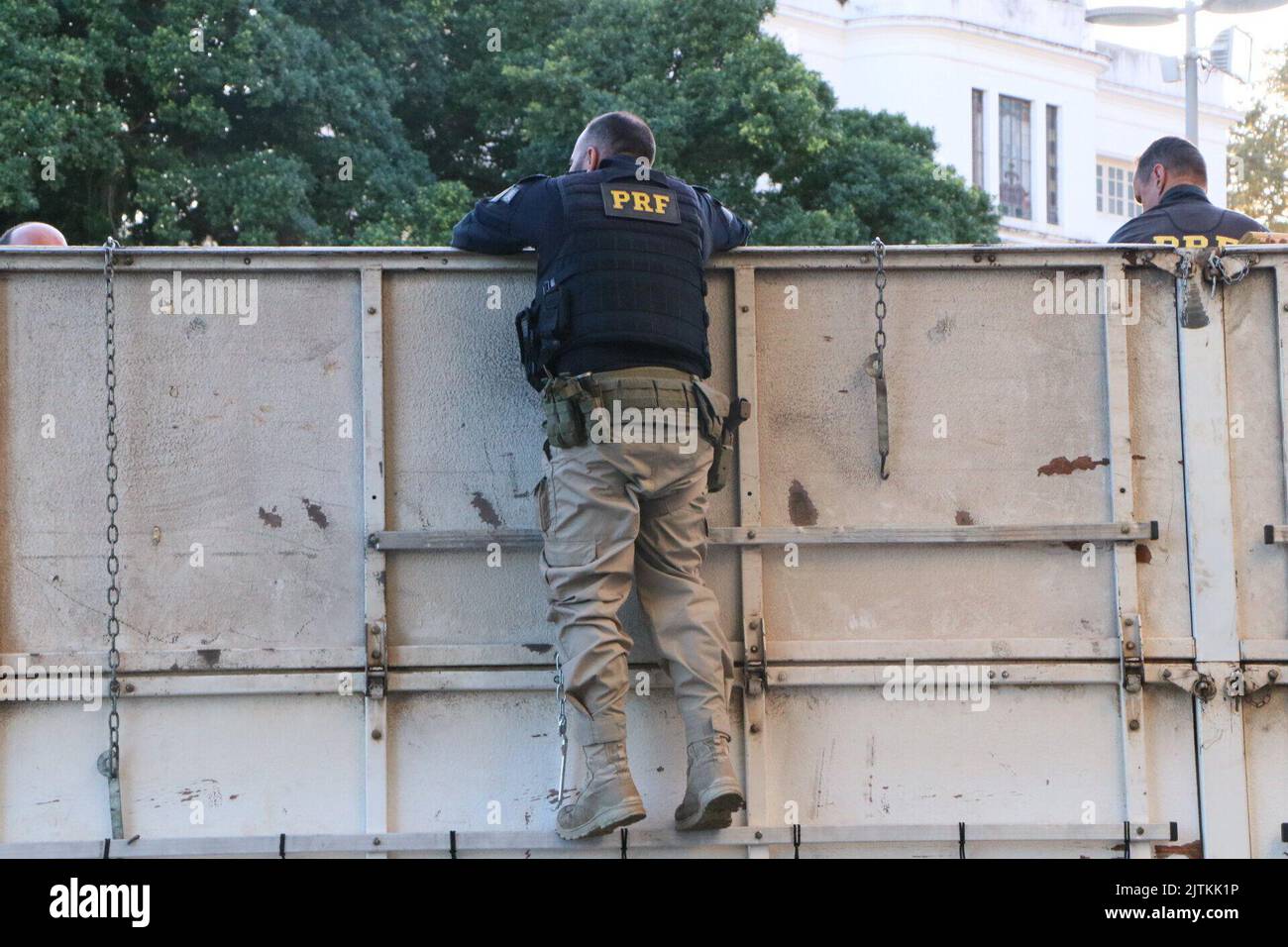 Rio de Janeiro, Rio de Janeiro, Brasil. 31st Aug, 2022. (INT) Marijuana ...
