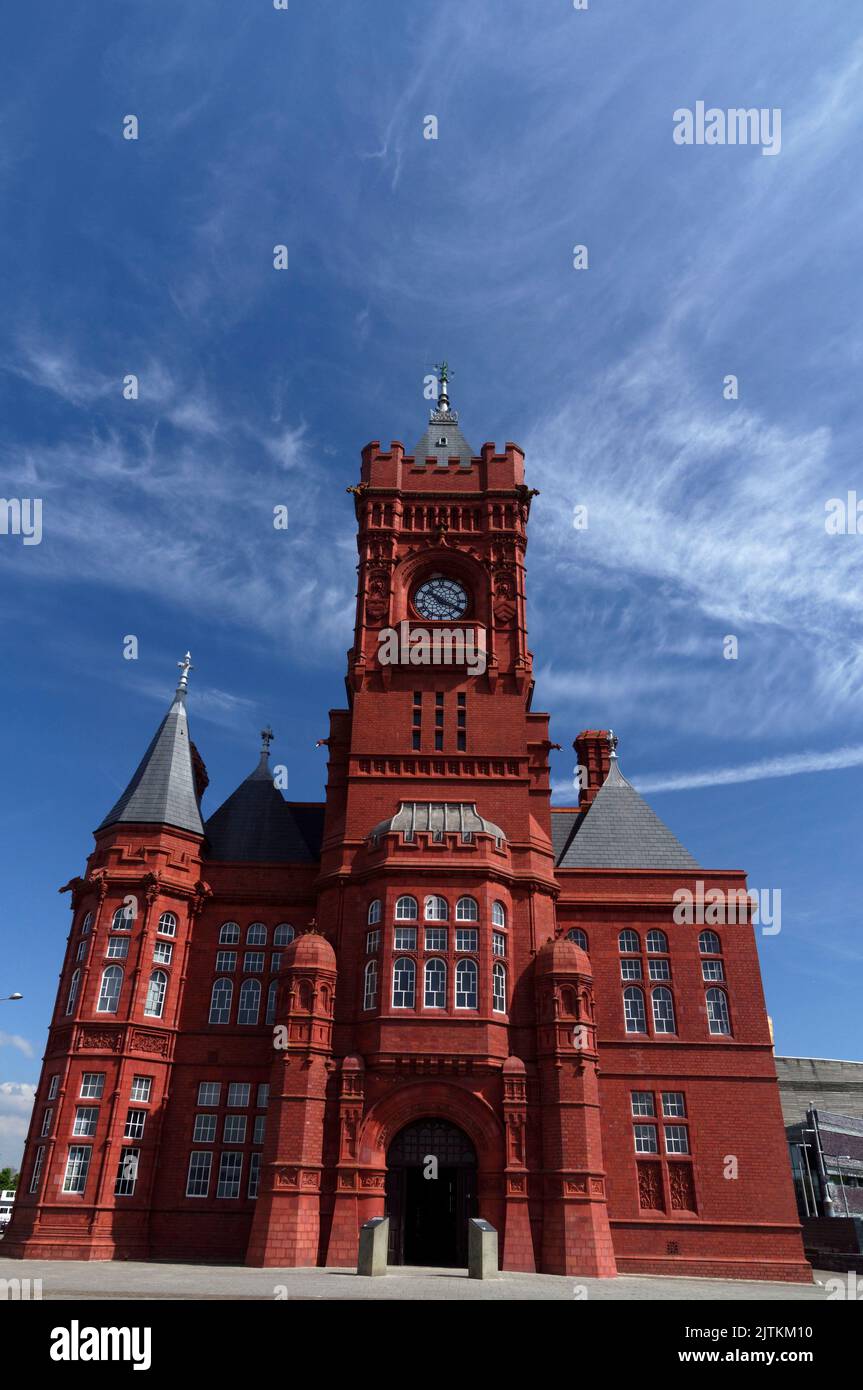 Pierhead building, Cardiff Bay, 2022. summer Stock Photo - Alamy