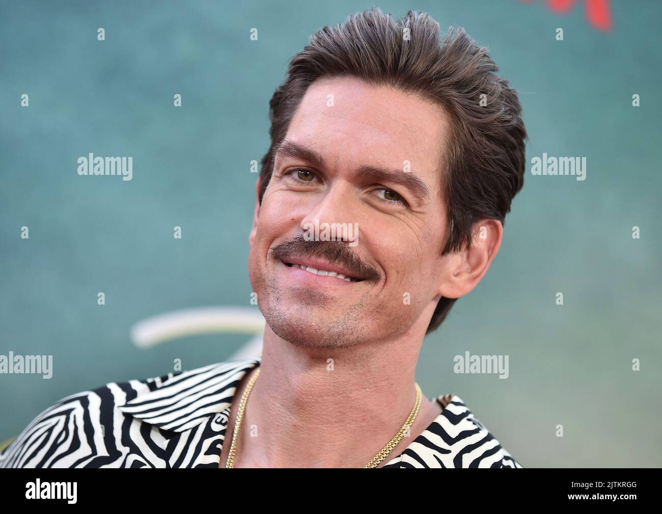 Steve Howey arriving to Netflix’s ‘Day Shift’ Los Angeles Premiere at ...