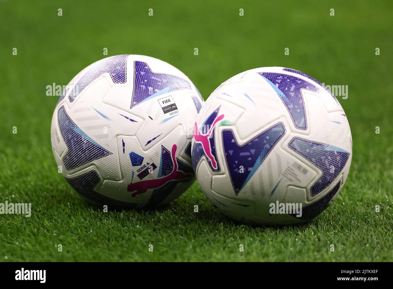 2022 two hi-res stock photography and images - Alamy