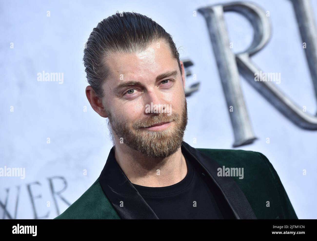 Rebecca Breeds And Luke Mitchell 2022