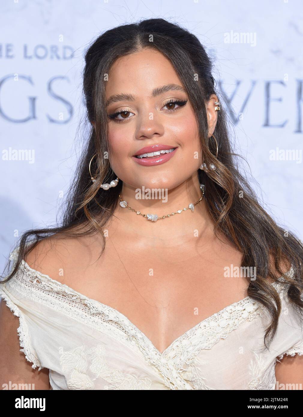 Sarah Jeffrey arriving to "The Lord of the Rings: The Rings of Power ...