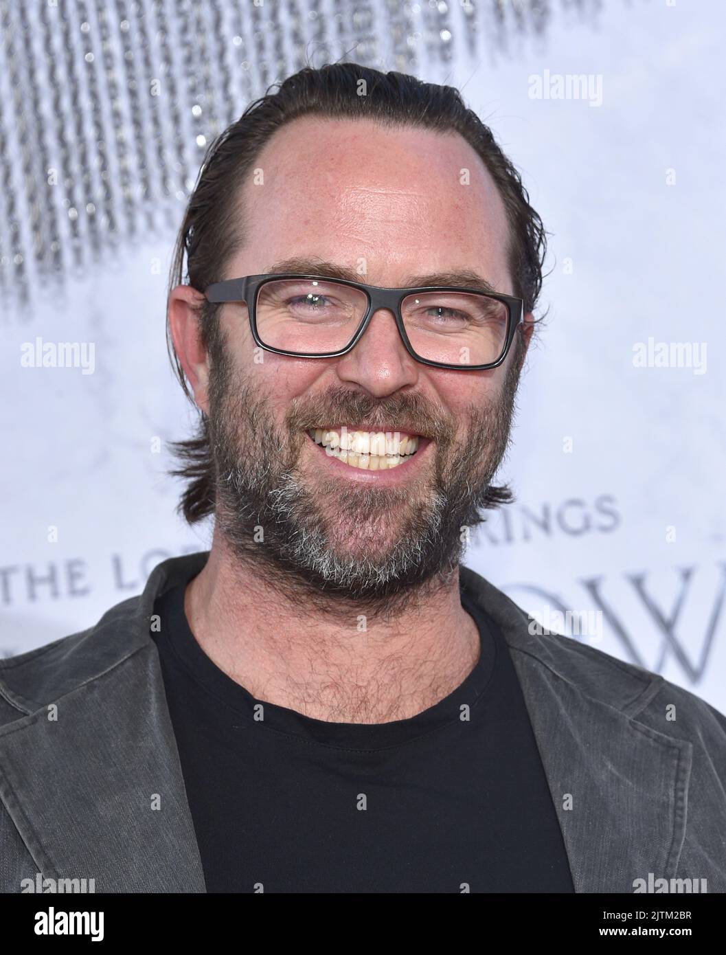 Sullivan Stapleton arriving to "The Lord of the Rings: The Rings of ...