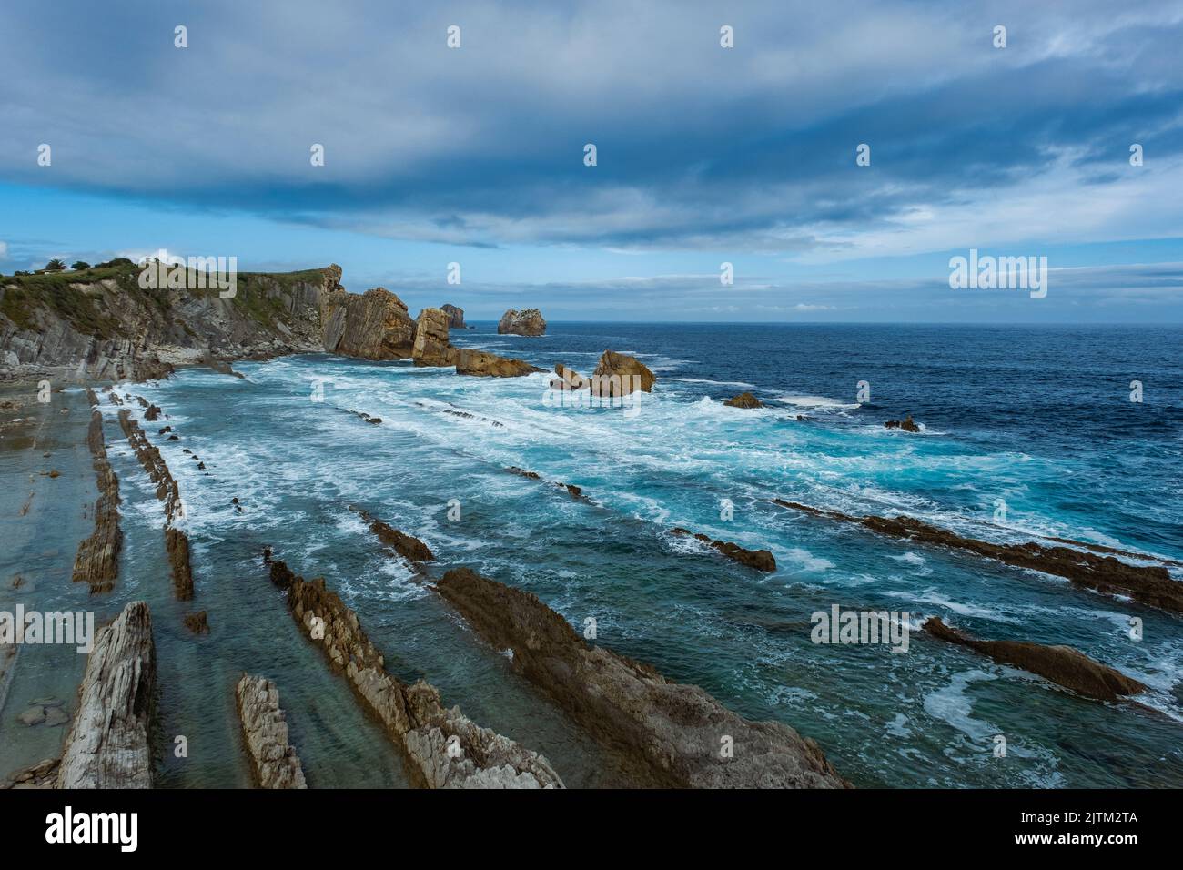 Wave cut bench hi-res stock photography and images - Alamy