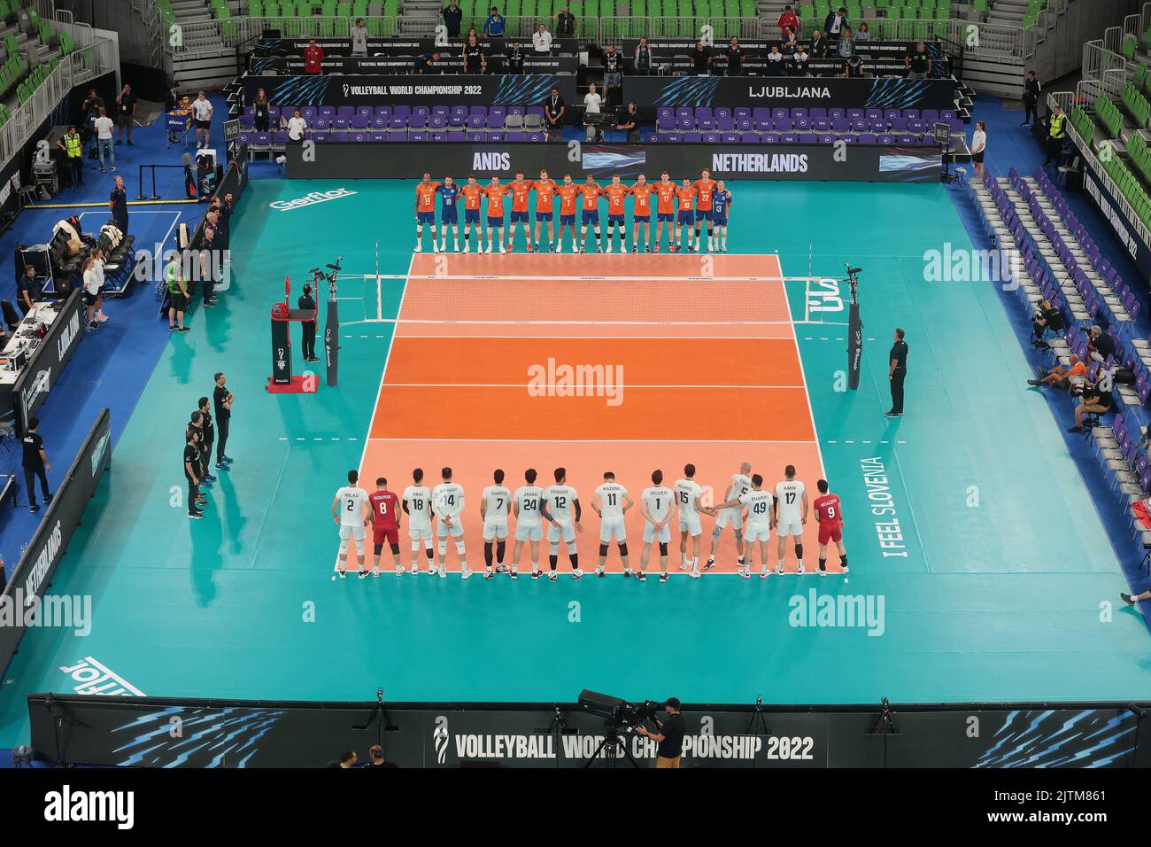 Volleybalgame hi-res stock photography and images - Alamy